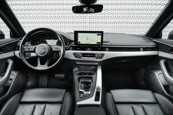 Black Audi A4 2020 in Marupe, with an engine capacity of 2.00 L and mileage of 151 thousand km for 20650 €, photo 6 on AUTOMOTO.COM.LV