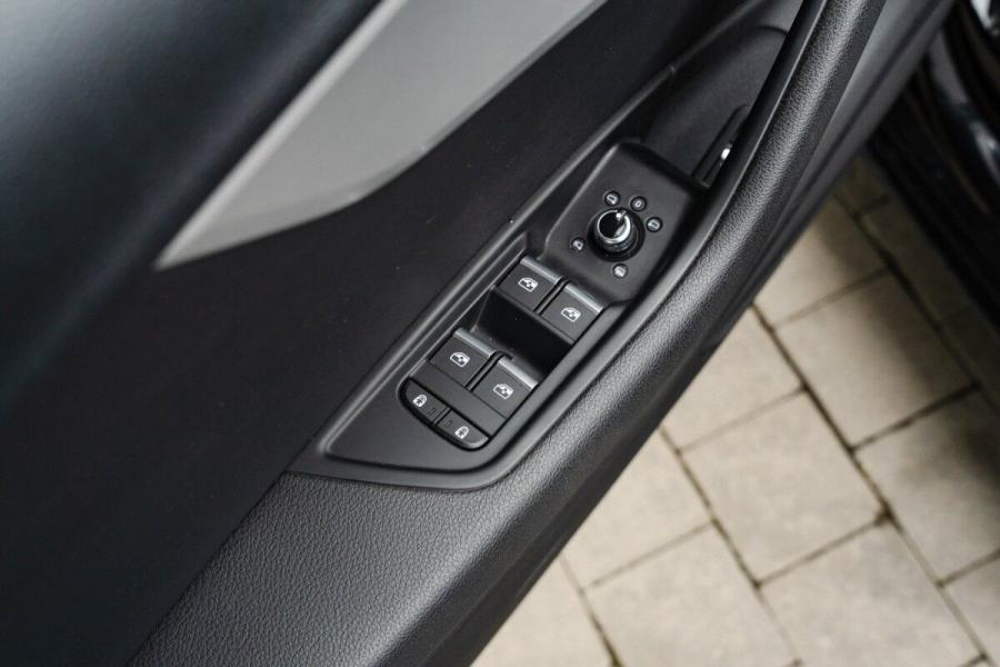 Melns Audi A4 2020 Mārupe, ar dzinēja tilpumu 2.00 L un nobraukumu 151 tūkst. km par 20650 €, foto 8 vietnē AUTOMOTO.COM.LV