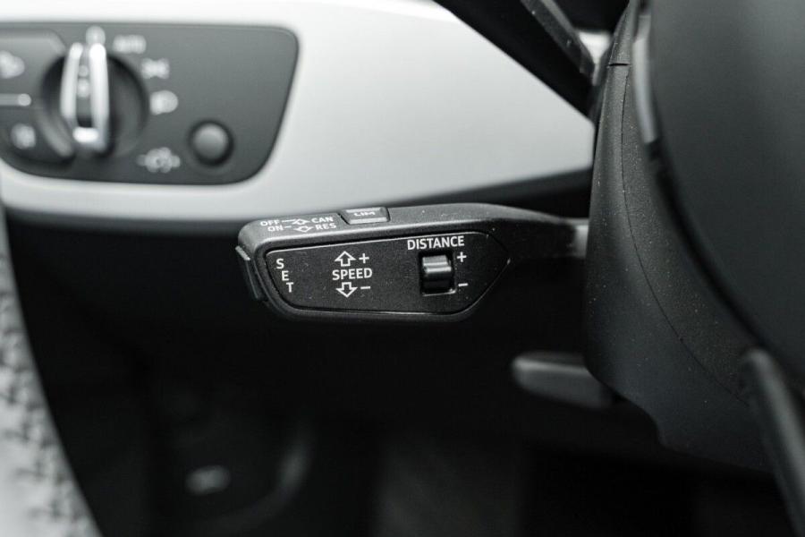 Melns Audi A4 2020 Mārupe, ar dzinēja tilpumu 2.00 L un nobraukumu 151 tūkst. km par 20650 €, foto 13 vietnē AUTOMOTO.COM.LV