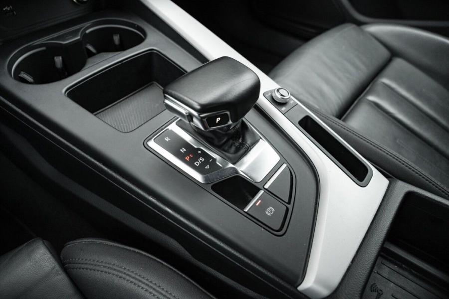 Melns Audi A4 2020 Mārupe, ar dzinēja tilpumu 2.00 L un nobraukumu 151 tūkst. km par 20650 €, foto 23 vietnē AUTOMOTO.COM.LV