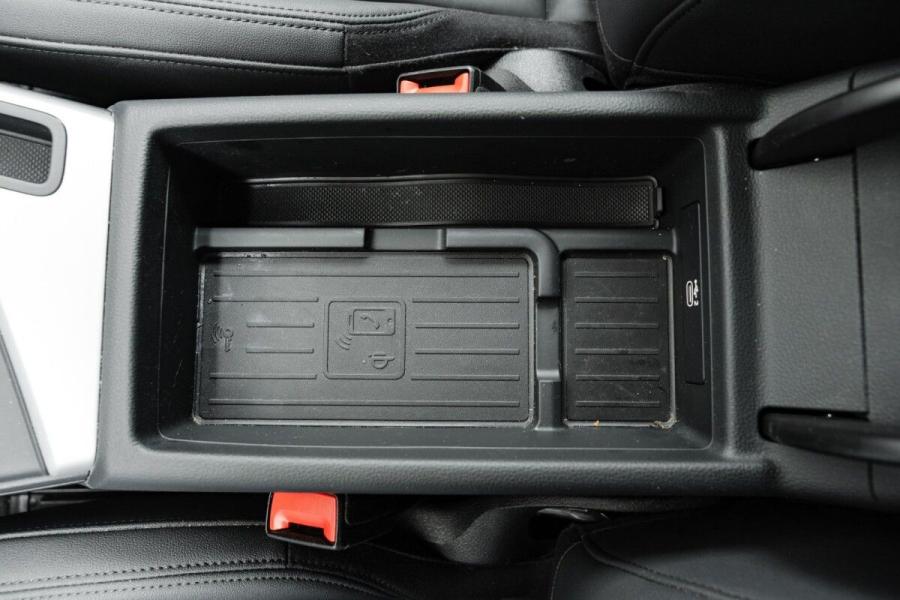 Melns Audi A4 2020 Mārupe, ar dzinēja tilpumu 2.00 L un nobraukumu 151 tūkst. km par 20650 €, foto 24 vietnē AUTOMOTO.COM.LV