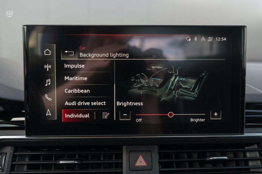 Melns Audi A4 2020 Viļņa, ar dzinēja tilpumu 2.00 L un nobraukumu 54 tūkst. km par 21300 €, foto 16 vietnē AUTOMOTO.COM.LV