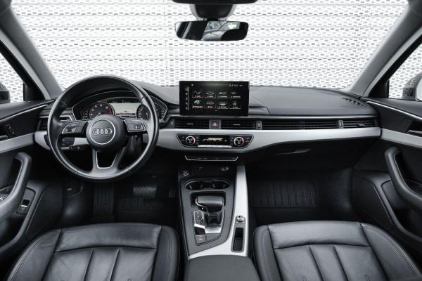Black Audi A4 2020 in Marupe, with an engine capacity of 2.00 L and mileage of 119 thousand km for 21300 €, photo 6 on AUTOMOTO.COM.LV