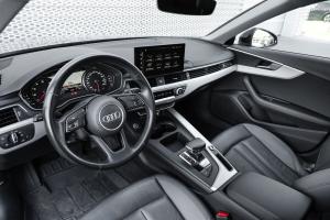 Black Audi A4 2020 in Marupe, with an engine capacity of 2.00 L and mileage of 119 thousand km for 21300 €, photo 10 on AUTOMOTO.COM.LV