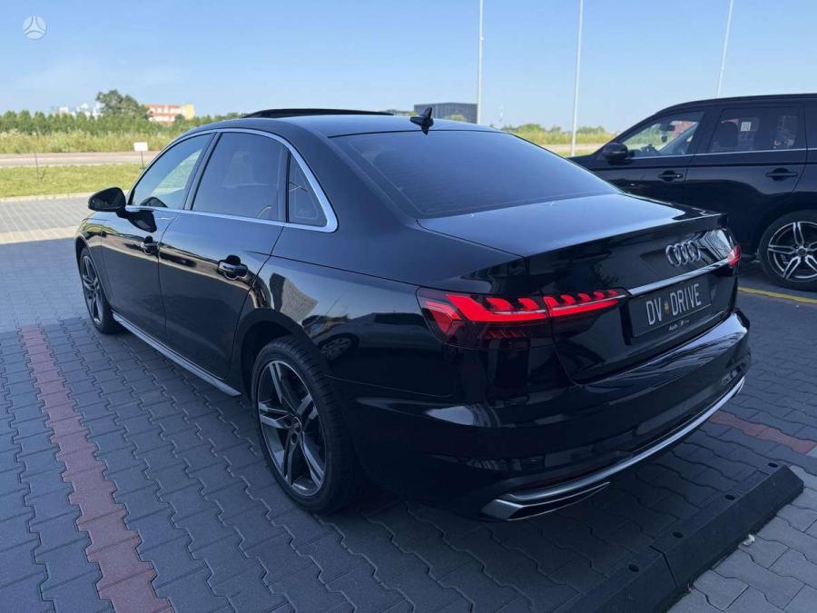 Black Audi A4 2021 in Vilnius, with an engine capacity of 1.97 L and mileage of 257 thousand km for 17250 €, photo 6 on AUTOMOTO.COM.LV