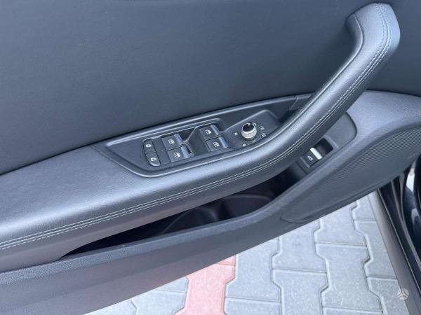 Melns Audi A4 2021 Viļņa, ar dzinēja tilpumu 1.97 L un nobraukumu 257 tūkst. km par 17250 €, foto 9 vietnē AUTOMOTO.COM.LV