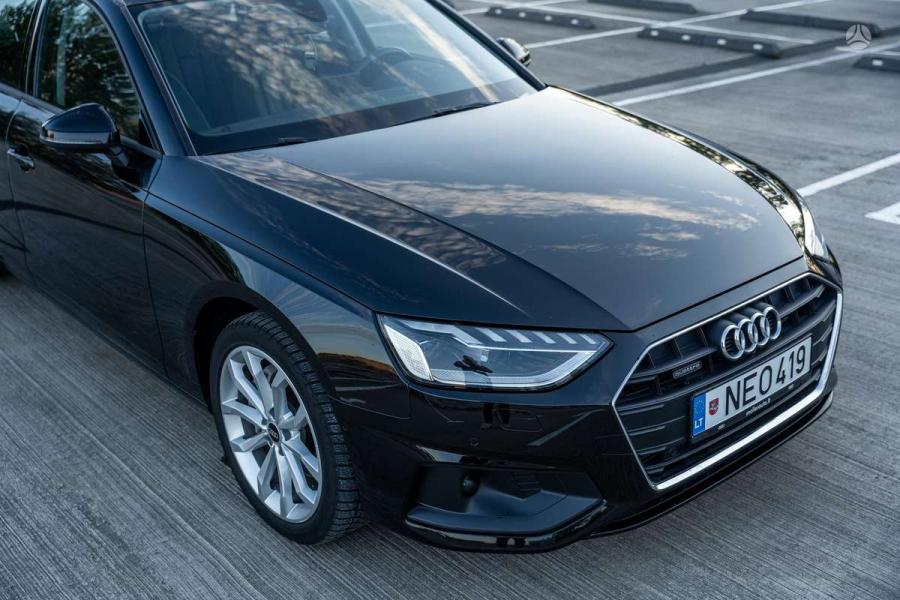 Black Audi A4 2021 in Vilnius, with an engine capacity of 2.00 L and mileage of 61 thousand km for 23900 €, photo 5 on AUTOMOTO.COM.LV