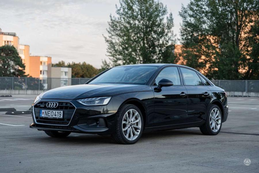 Black Audi A4 2021 in Vilnius, with an engine capacity of 2.00 L and mileage of 61 thousand km for 23900 €, photo 6 on AUTOMOTO.COM.LV