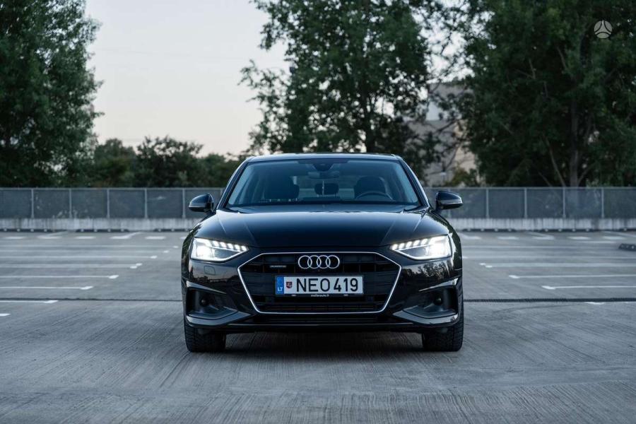 Black Audi A4 2021 in Vilnius, with an engine capacity of 2.00 L and mileage of 61 thousand km for 23900 €, photo 10 on AUTOMOTO.COM.LV