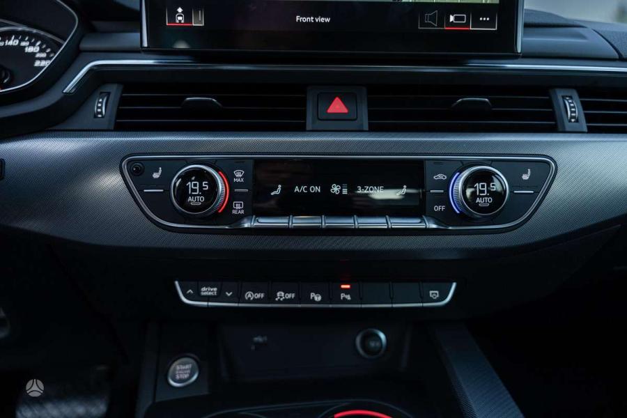 Black Audi A4 2021 in Vilnius, with an engine capacity of 2.00 L and mileage of 61 thousand km for 23900 €, photo 24 on AUTOMOTO.COM.LV