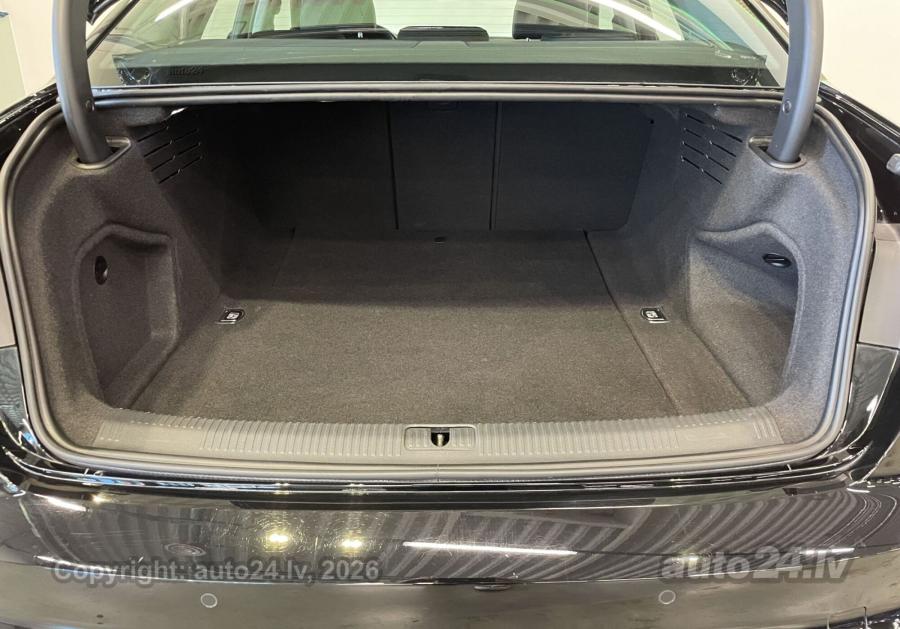 Black Audi A4 2022 in Tallinn, with an engine capacity of 2.00 L and mileage of 105 thousand km for 21990 €, photo 20 on AUTOMOTO.COM.LV