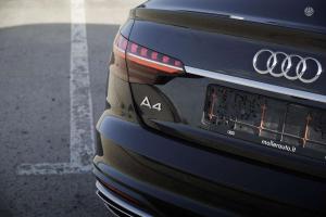 Melns Audi A4 2022 Viļņa, ar dzinēja tilpumu 1.98 L un nobraukumu 61 tūkst. km par 24600 €, foto 10 vietnē AUTOMOTO.COM.LV