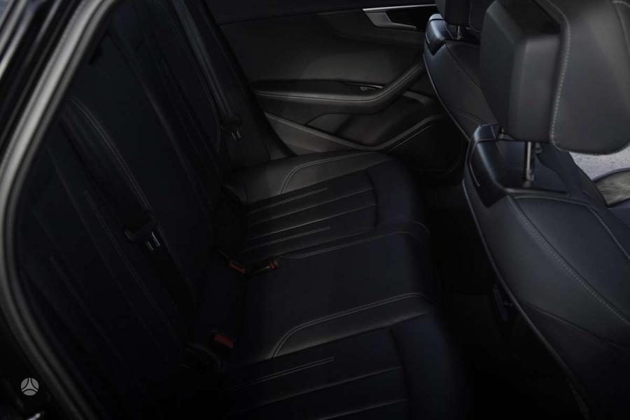 Melns Audi A4 2022 Viļņa, ar dzinēja tilpumu 1.98 L un nobraukumu 61 tūkst. km par 24600 €, foto 26 vietnē AUTOMOTO.COM.LV