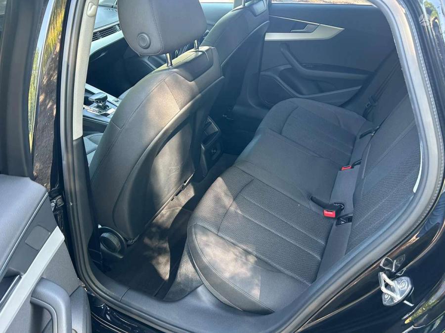 Melns Audi A4 2023 Tauragė, ar dzinēja tilpumu 1.97 L un nobraukumu 227 tūkst. km par 16700 €, foto 12 vietnē AUTOMOTO.COM.LV