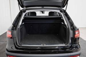 Black Audi A4 2023 in Tallinn, with an engine capacity of 2.00 L and mileage of 133 thousand km for 23900 €, photo 16 on AUTOMOTO.COM.LV