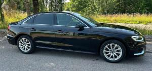 Black Audi A4 2023 in Taurage, with an engine capacity of 1.97 L and mileage of 228 thousand km for 15900 €, photo 5 on AUTOMOTO.COM.LV
