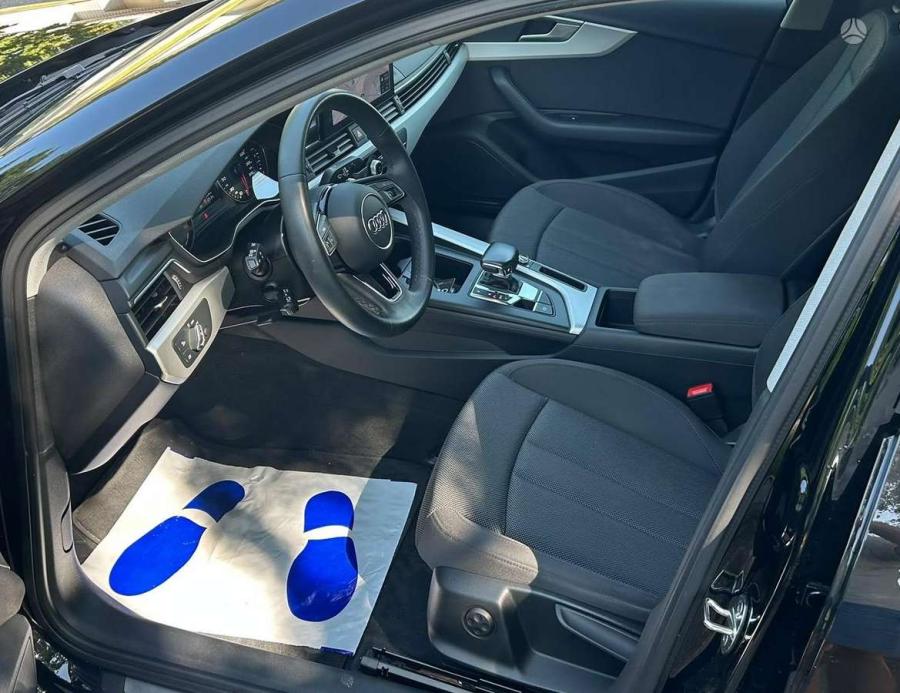 Black Audi A4 2023 in Taurage, with an engine capacity of 1.97 L and mileage of 228 thousand km for 15900 €, photo 9 on AUTOMOTO.COM.LV