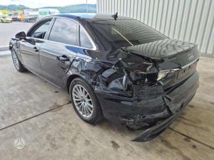 Black Audi A4 2023 in Vilnius, with an engine capacity of 2.00 L and mileage of 60 thousand km for 9500 €, photo 5 on AUTOMOTO.COM.LV