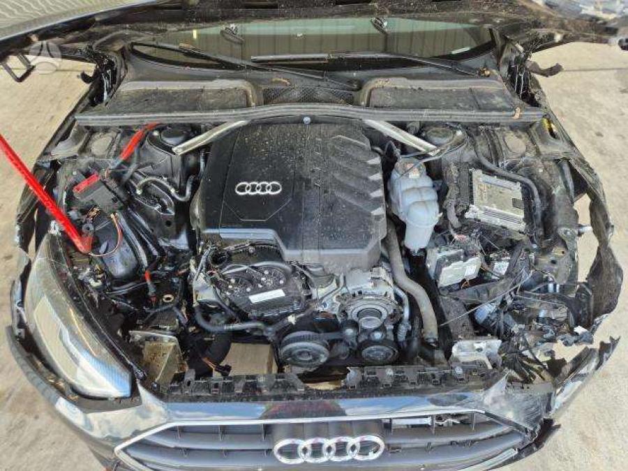 Black Audi A4 2023 in Vilnius, with an engine capacity of 2.00 L and mileage of 60 thousand km for 9500 €, photo 9 on AUTOMOTO.COM.LV
