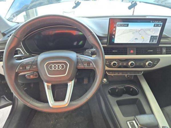 Melns Audi A4 2023 Viļņa, ar dzinēja tilpumu 2.00 L un nobraukumu 60 tūkst. km par 9500 €, foto 11 vietnē AUTOMOTO.COM.LV