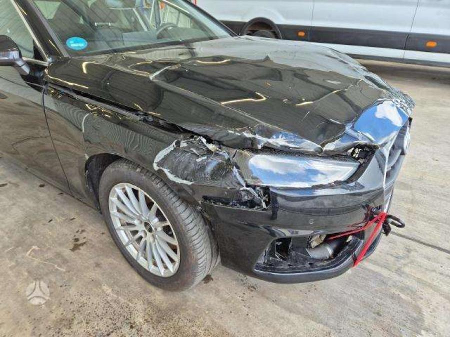 Black Audi A4 2023 in Vilnius, with an engine capacity of 2.00 L and mileage of 60 thousand km for 9500 €, photo 13 on AUTOMOTO.COM.LV