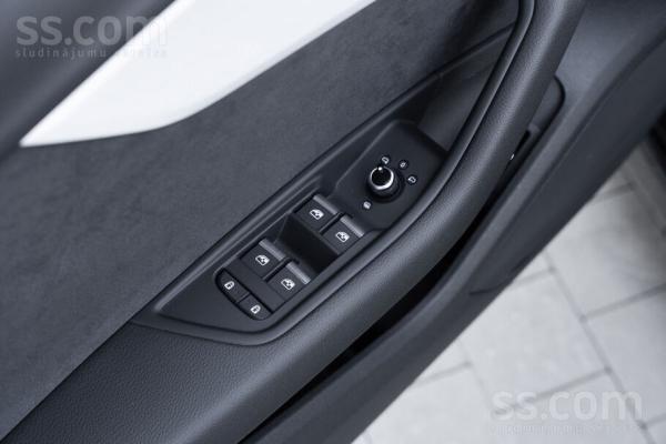 Melns Audi A4 2024 Rīga, ar dzinēja tilpumu 2.00 L un nobraukumu 11 tūkst. km par 37900 €, foto 8 vietnē AUTOMOTO.COM.LV