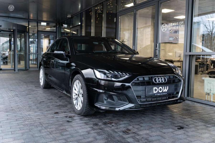 Melns Audi A4 2024 Viļņa, ar dzinēja tilpumu 1.98 L un nobraukumu 32 tūkst. km par 31500 €, foto 1 vietnē AUTOMOTO.COM.LV