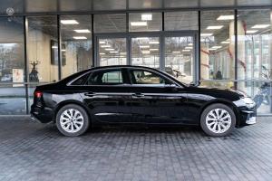Melns Audi A4 2024 Viļņa, ar dzinēja tilpumu 1.98 L un nobraukumu 32 tūkst. km par 31500 €, foto 3 vietnē AUTOMOTO.COM.LV