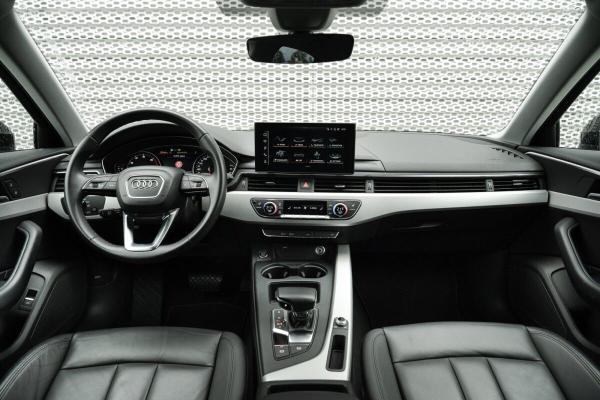 Black Audi A4 2024 in Marupe, with an engine capacity of 2.00 L and mileage of 45 thousand km for 28250 €, photo 7 on AUTOMOTO.COM.LV