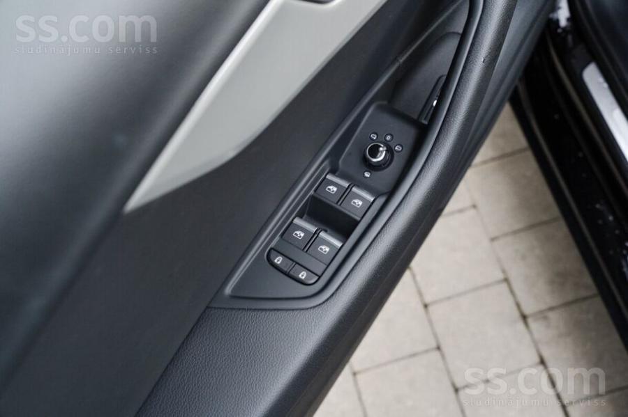 Melns Audi A4 2024 Rīga, ar dzinēja tilpumu 2.00 L un nobraukumu 27 tūkst. km par 28050 €, foto 8 vietnē AUTOMOTO.COM.LV