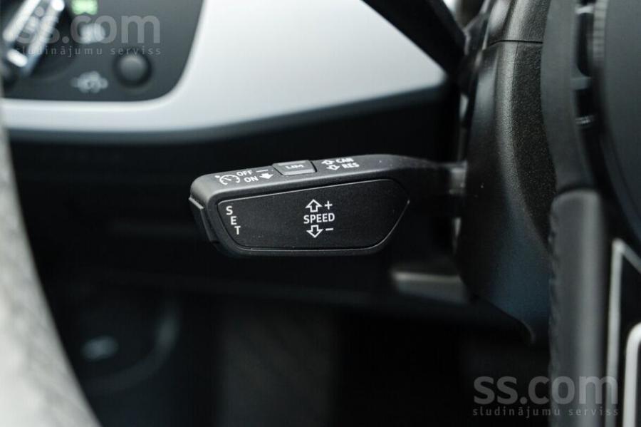 Melns Audi A4 2024 Rīga, ar dzinēja tilpumu 2.00 L un nobraukumu 27 tūkst. km par 28050 €, foto 14 vietnē AUTOMOTO.COM.LV