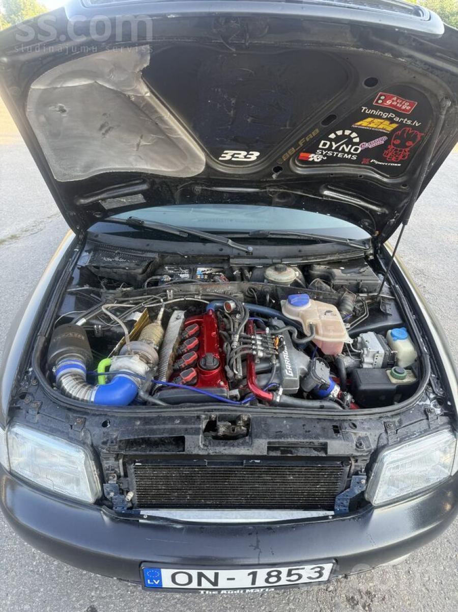 Melns Audi A4 1995 Ogre, ar dzinēja tilpumu 1.80 L un nobraukumu 420 tūkst. km par 3700 €, foto 6 vietnē AUTOMOTO.COM.LV