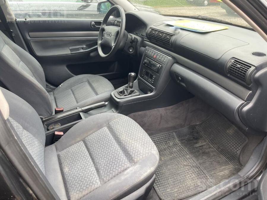 Melns Audi A4 1997 Liepāja, ar dzinēja tilpumu 1.80 L un nobraukumu 328 tūkst. km par 850 €, foto 8 vietnē AUTOMOTO.COM.LV