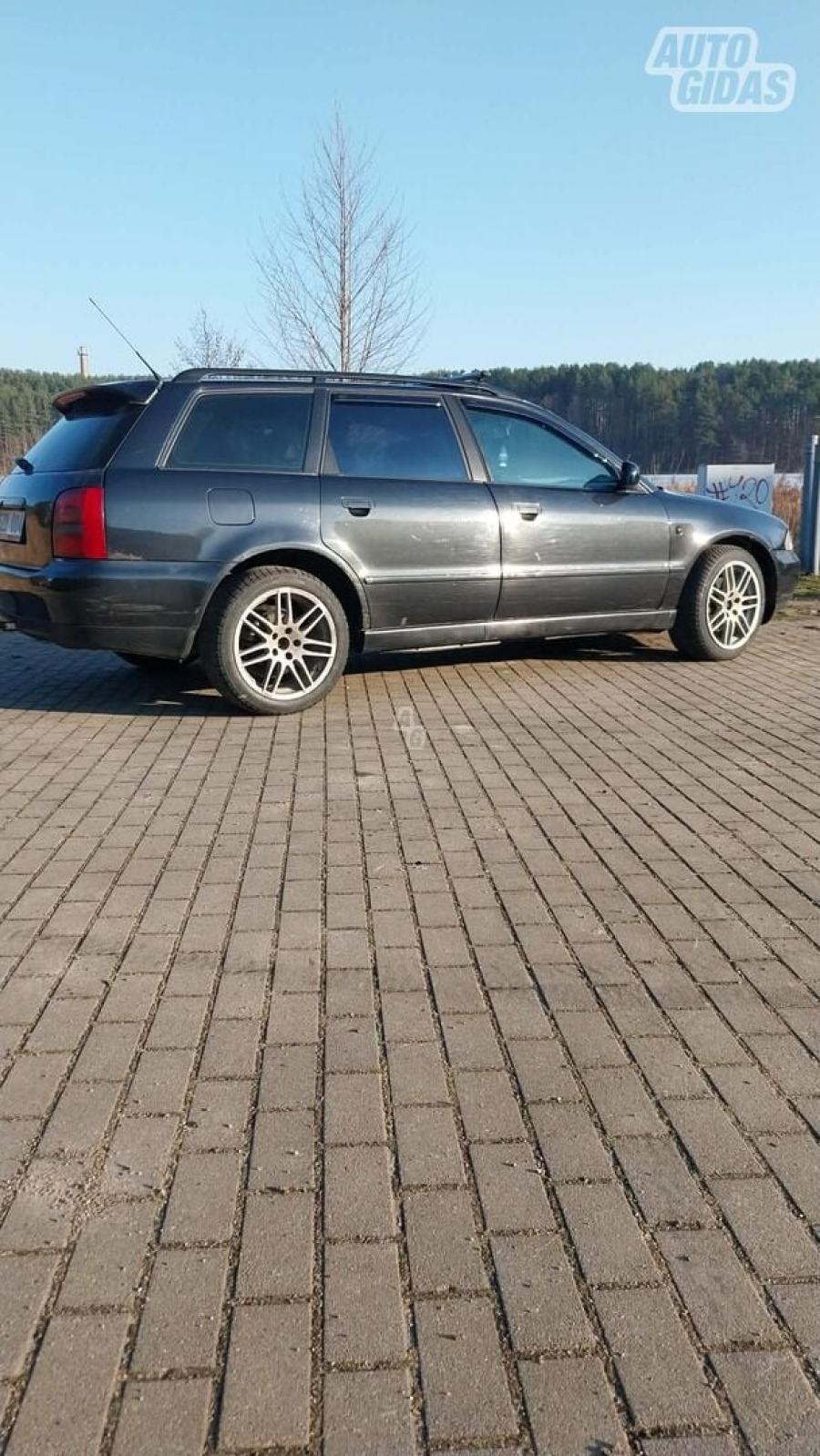 Black Audi A4 1997 in Ignalina, with an engine capacity of 1.90 L and mileage of 447 thousand km for 1500 €, photo 1 on AUTOMOTO.COM.LV