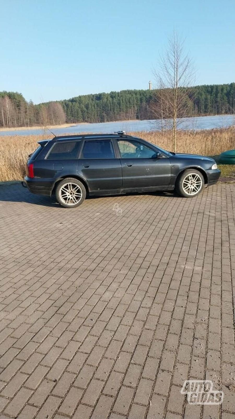 Black Audi A4 1997 in Ignalina, with an engine capacity of 1.90 L and mileage of 447 thousand km for 1500 €, photo 6 on AUTOMOTO.COM.LV