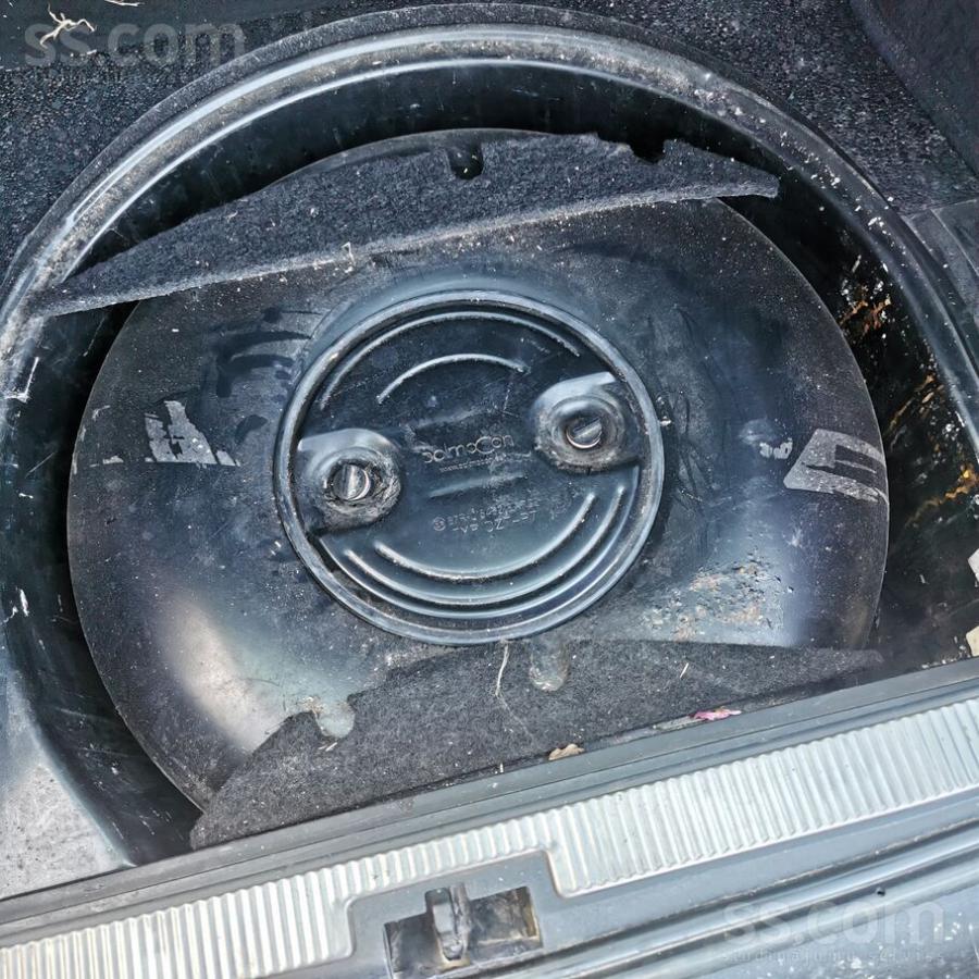 Melns Audi A4 1997 Alūksne, ar dzinēja tilpumu 1.80 L un nobraukumu 0 tūkst. km par 900 €, foto 1 vietnē AUTOMOTO.COM.LV