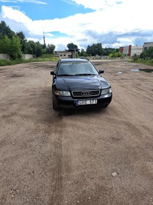 Black Audi A4 1997 in Pasvalys, with an engine capacity of 1.90 L and mileage of 492 thousand km for 1050 €, photo 3 on AUTOMOTO.COM.LV
