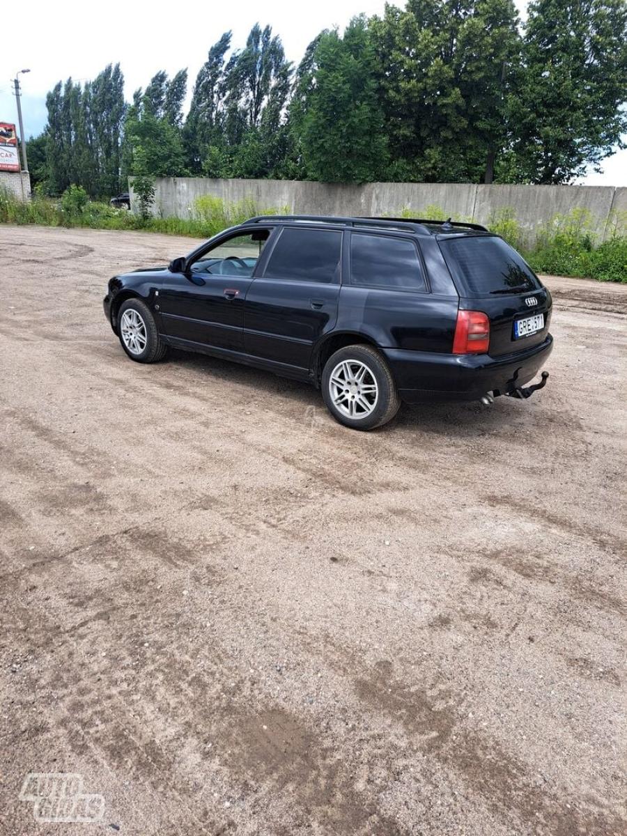 Black Audi A4 1997 in Pasvalys, with an engine capacity of 1.90 L and mileage of 492 thousand km for 1050 €, photo 4 on AUTOMOTO.COM.LV