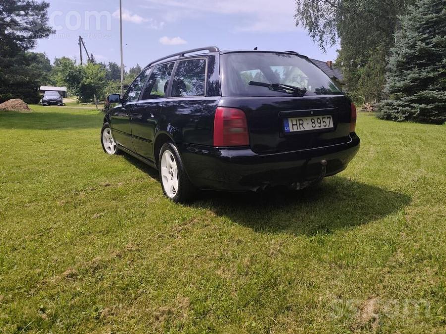 Melns Audi A4 1997 Cēsis, ar dzinēja tilpumu 1.80 L un nobraukumu 369 tūkst. km par 1400 €, foto 5 vietnē AUTOMOTO.COM.LV