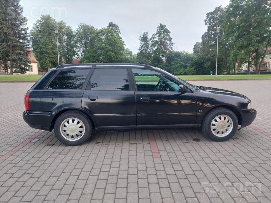 Melns Audi A4 1997 Alūksne, ar dzinēja tilpumu 1.90 L un nobraukumu 0 tūkst. km par 900 €, foto 3 vietnē AUTOMOTO.COM.LV
