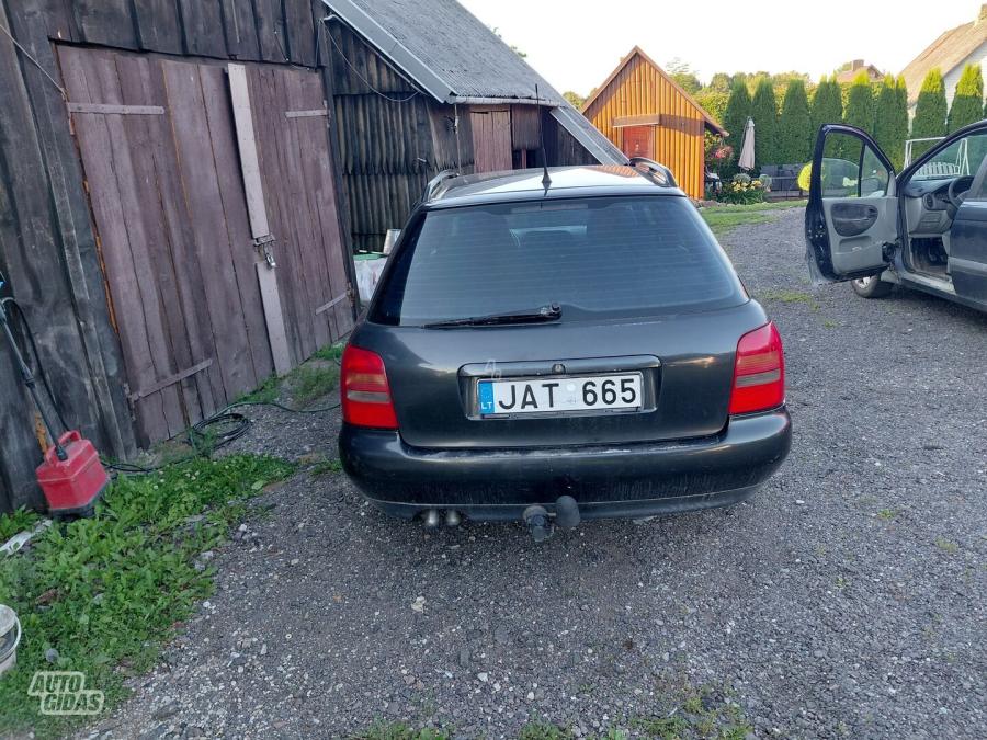 Black Audi A4 1998 in Silale, with an engine capacity of 1.90 L and mileage of 369 thousand km for 1300 €, photo 4 on AUTOMOTO.COM.LV