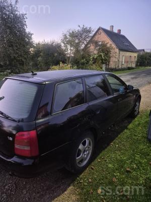 Black Audi A4 1998 in Aizkraukle, with an engine capacity of 1.60 L and mileage of 380 thousand km for 800 €, photo 3 on AUTOMOTO.COM.LV