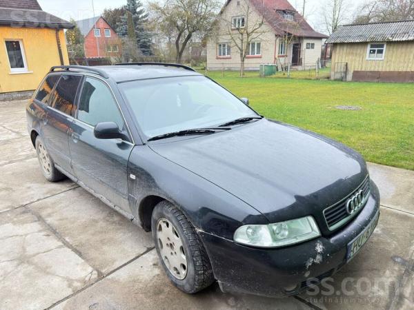 Black Audi A4 1999 in Jelgava, with an engine capacity of 2.50 L and mileage of 400 thousand km for 1570 €, photo 4 on AUTOMOTO.COM.LV