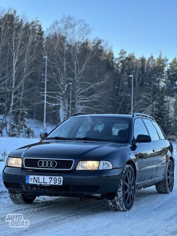 Melns Audi A4 1999 Viļņa, ar dzinēja tilpumu 1.90 L un nobraukumu 408 tūkst. km par 950 €, foto 2 vietnē AUTOMOTO.COM.LV