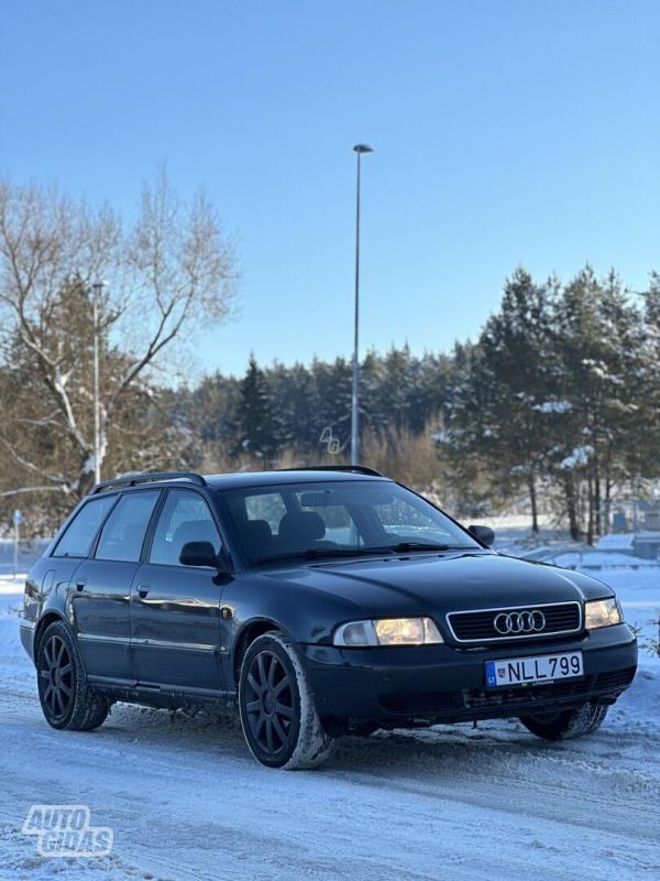 Melns Audi A4 1999 Viļņa, ar dzinēja tilpumu 1.90 L un nobraukumu 408 tūkst. km par 950 €, foto 3 vietnē AUTOMOTO.COM.LV