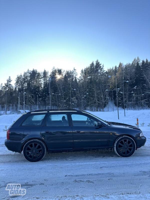 Melns Audi A4 1999 Viļņa, ar dzinēja tilpumu 1.90 L un nobraukumu 408 tūkst. km par 950 €, foto 5 vietnē AUTOMOTO.COM.LV