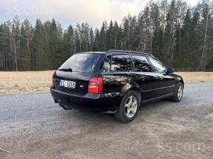 Черный Ауди А4 1999 в Цесис, объемом двигателя 1.90 л и пробегом 476 тыс. км за 1500 €, фото 4 на AUTOMOTO.COM.LV