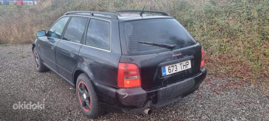 Melns Audi A4 1999 Tallina, ar dzinēja tilpumu 2.40 L un nobraukumu 367 tūkst. km par 2499 €, foto 5 vietnē AUTOMOTO.COM.LV