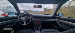 Melns Audi A4 1999 Tallina, ar dzinēja tilpumu 2.40 L un nobraukumu 367 tūkst. km par 2499 €, foto 8 vietnē AUTOMOTO.COM.LV