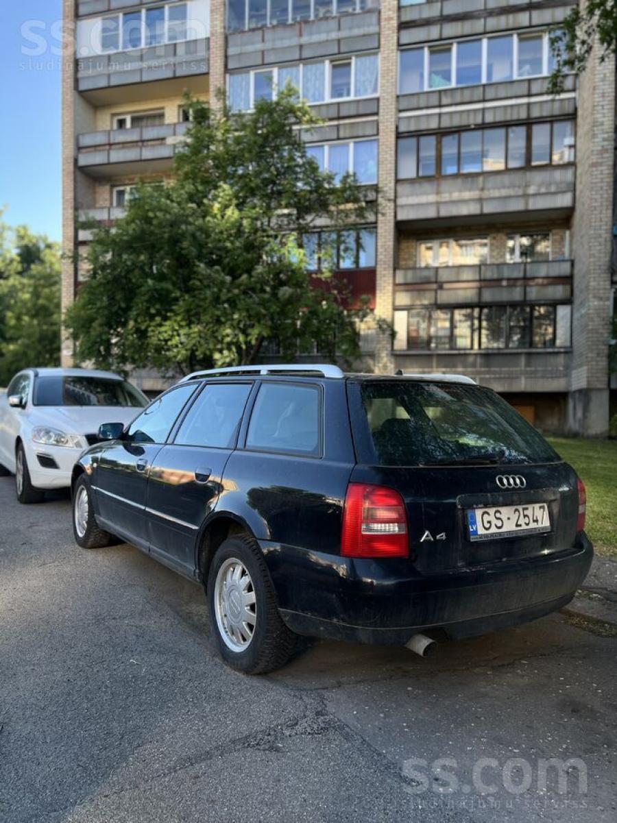 Black Audi A4 1999 in Riga, with an engine capacity of 1.80 L and mileage of 240 thousand km for 580 €, photo 3 on AUTOMOTO.COM.LV